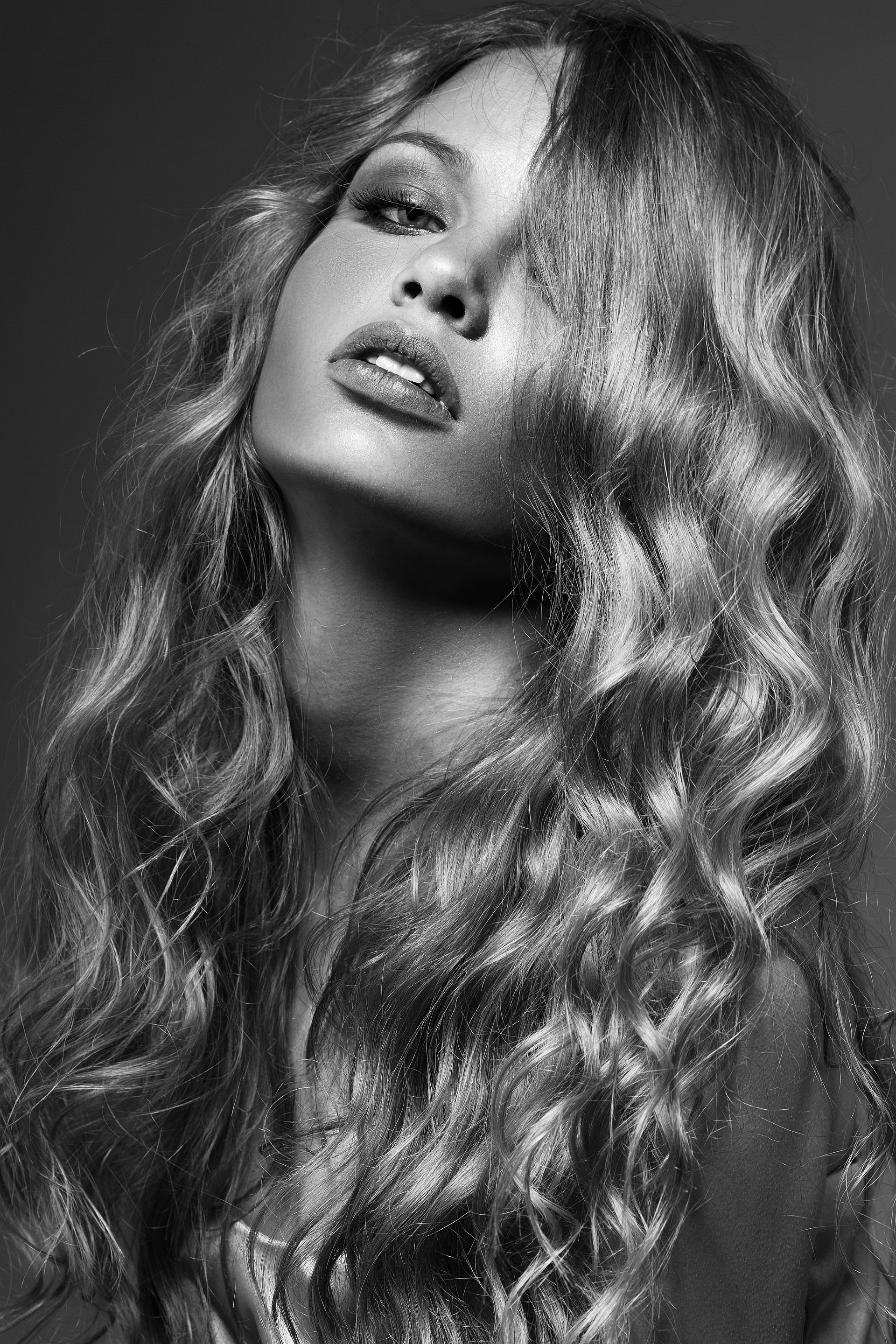 Versace Signature Perfume Review