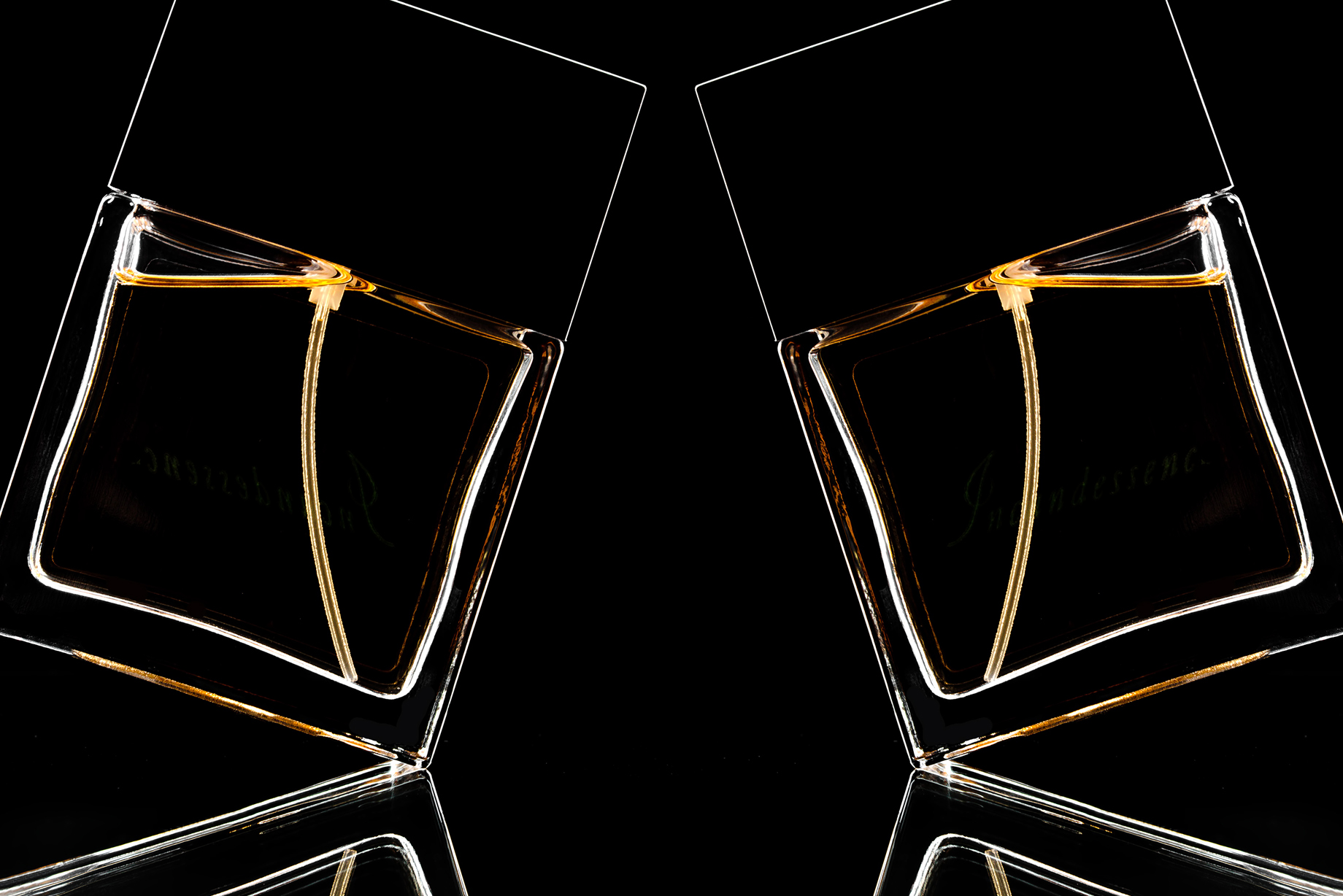 Aldehydes In Perfume: What Is It And How Does It Smell?