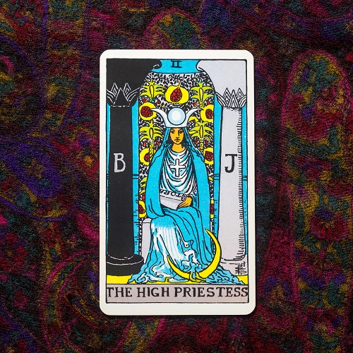 Claim Your Divine Feminine Energy With Empowering Scents