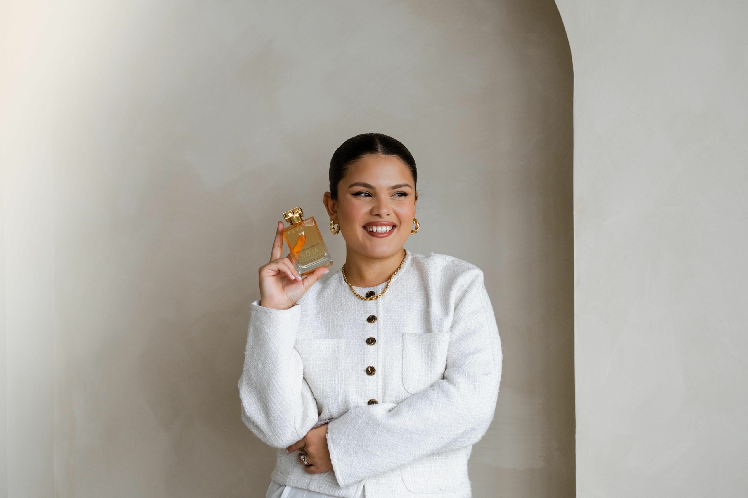 The top 10 most seductive female perfumes that attract men