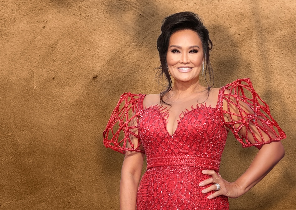 Emily In Paris Perfume: Scents to Smell Just Like Her