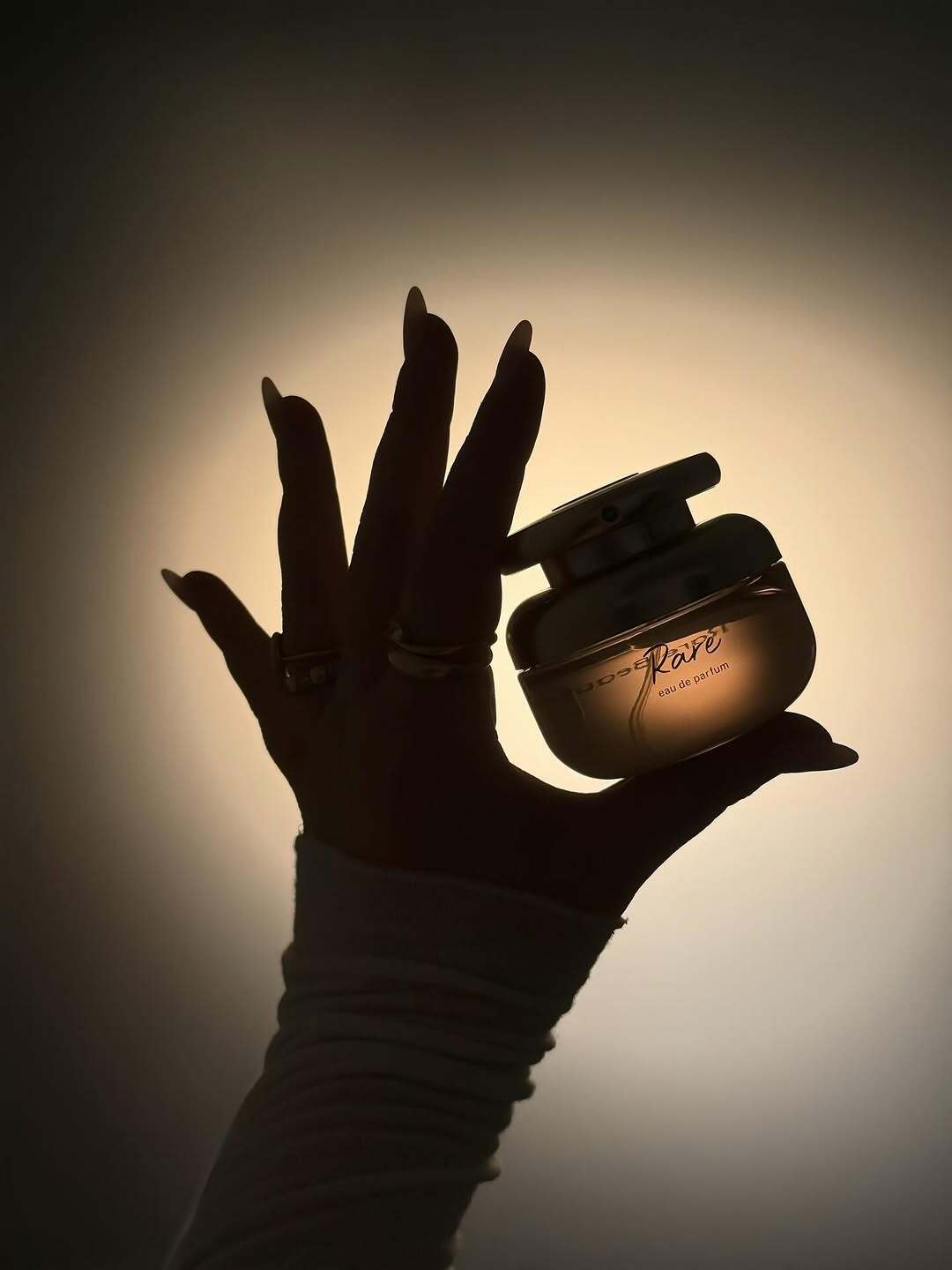 Rare Beauty Review: Selena Gomez’s First Perfume